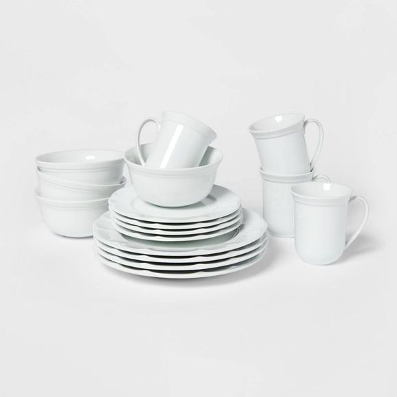 Threshold | Dining | 6pc Porcelain Scalloped Dinnerware Set White ...